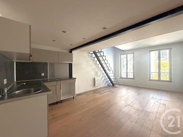 Appartement 4 pièces à Paris 18ème, Jules Joffrin, à vendre