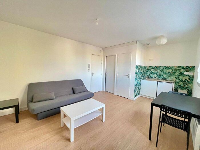 Appartement à louer - Centre, Angers - 1 pièce