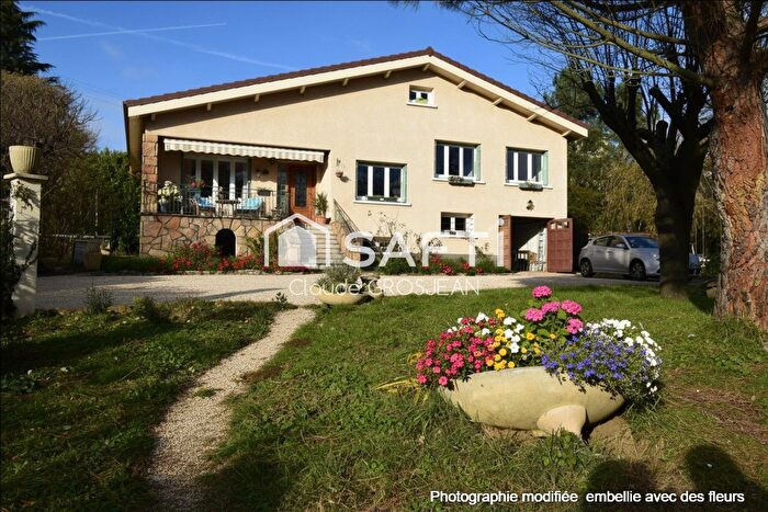Maison à vendre - Saint-Romain-de-Surieu - 8 pièces - 6 chambres