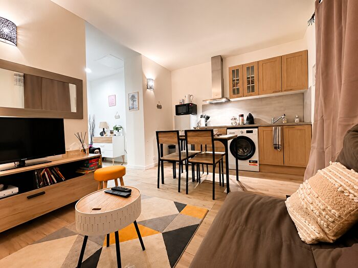 Nice, Promenade des Anglais, Rue de France : Appartement 1 pièce à vendre