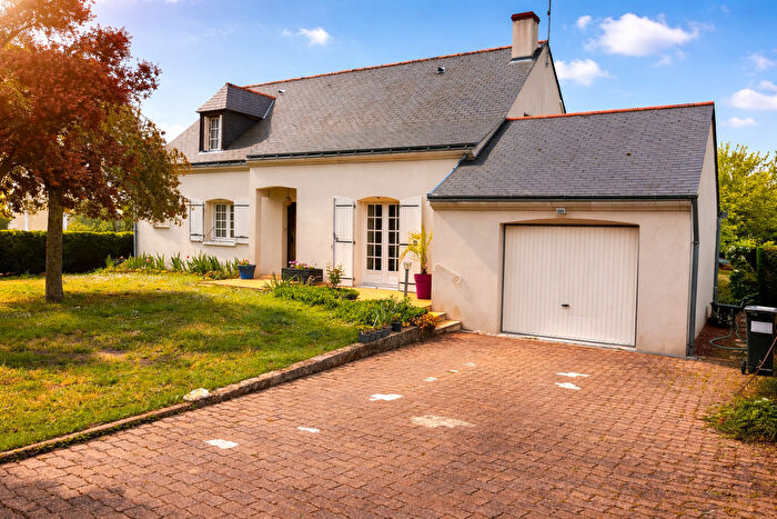 Restigné - Maison 5 pièces à vendre