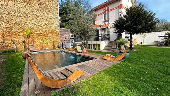 Maison à vendre - Le Raincy, Centre-ville, Mairie, Thiers - 6 pièces - 4 chambres