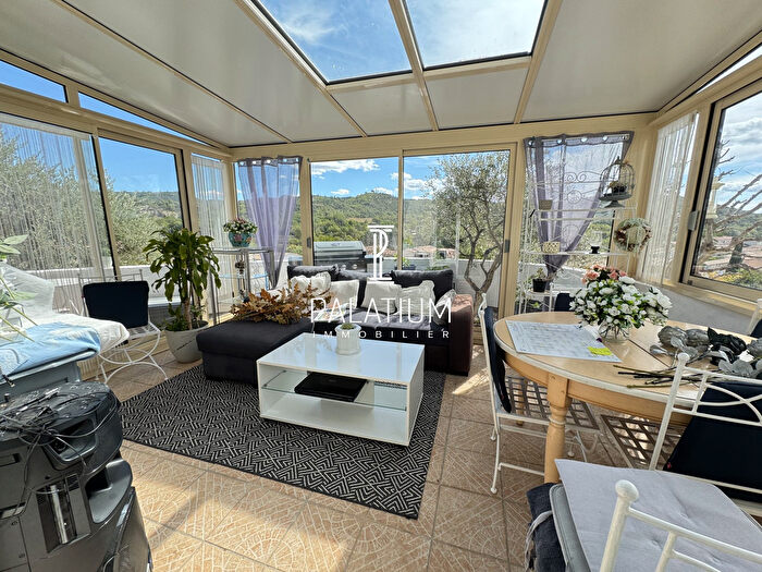 Maison à vendre - Gréoux-les-Bains - 4 pièces - 3 chambres