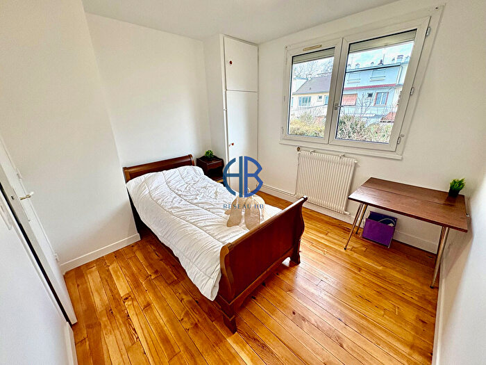 Maison à louer - Massy, Pileu, Graviers, Vilmorin, Square de Clos de Villaine - 4 pièces - 1 chambre