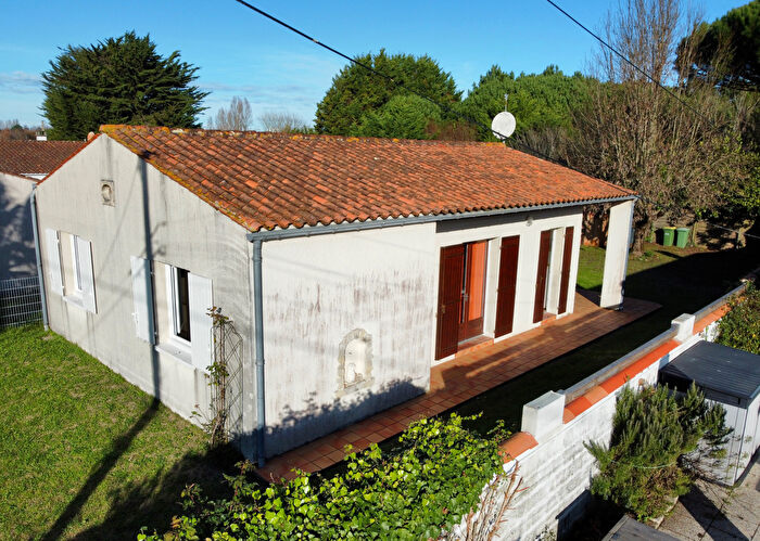 Maison à vendre - Le Château-dOléron - 3 pièces - 2 chambres