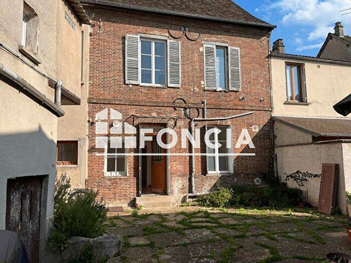 Anet : Appartement 3 pièces à louer