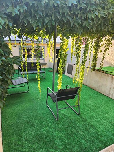 Maison à louer - Vénissieux - 1 pièce - 1 chambre