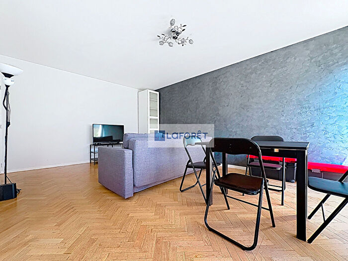 Appartement 2 pièces à louer à Créteil, Palais