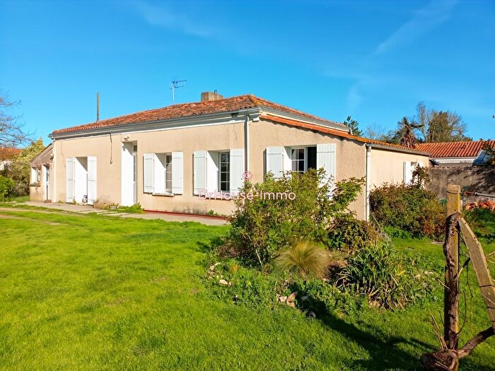 Maison à vendre - Vérines - 5 pièces - 3 chambres