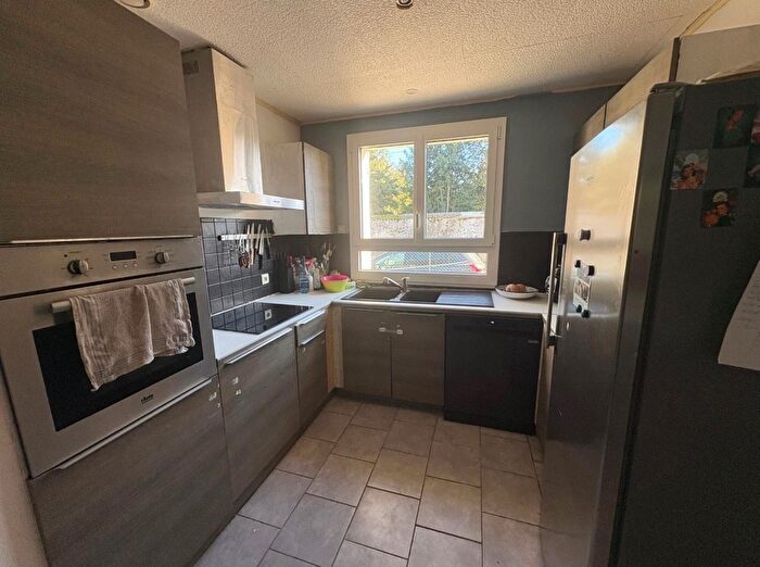 Maison à vendre - Châteaubleau - 5 pièces - 4 chambres