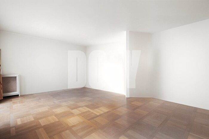 Appartement à vendre - Paris e , Bel-Air, Sud - 5 pièces - 4 chambres