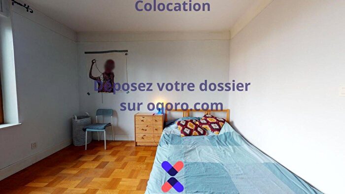 Appartement à louer - Le Grand Trou, Lyon ème arrondissement - 4 pièces - 3 chambres