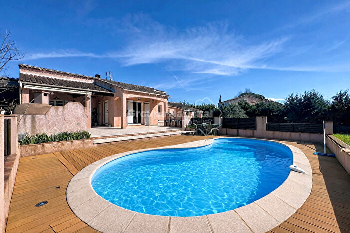 Maison à vendre - Vidauban - 5 pièces - 4 chambres