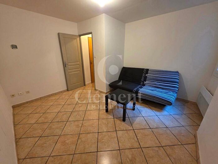 Centre, Saint-Paul-Trois-Châteaux - Appartement 1 pièce à louer
