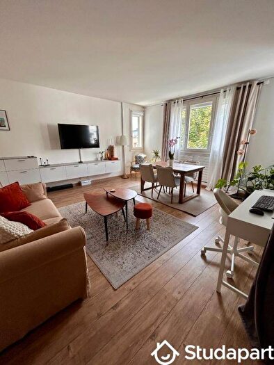 Appartement à louer - Centre Ville, Reims - 2 pièces - 1 chambre