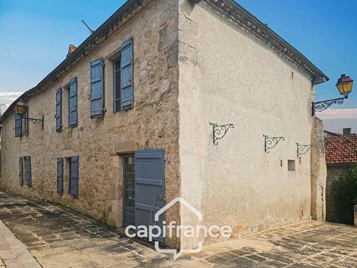 Maison 7 pièces à vendre à Montjoi