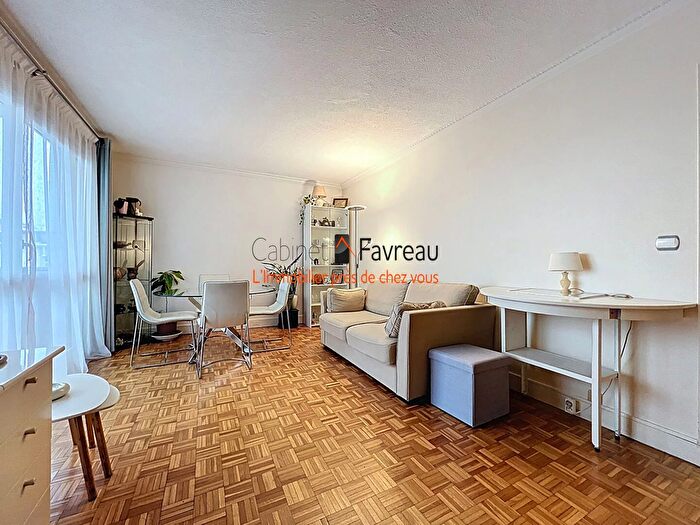 Appartement à vendre - Villejuif - 3 pièces - 2 chambres