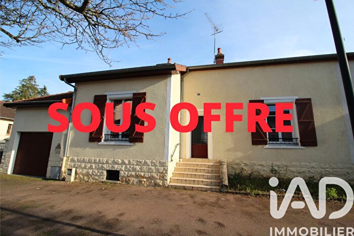 Maison à vendre - Varennes-Vauzelles - 4 pièces - 3 chambres