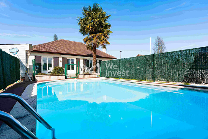 Maison à vendre - Lons - 6 pièces - 5 chambres