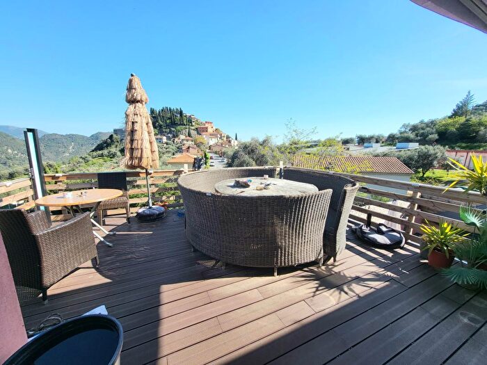 Maison à vendre - Coaraze - 6 pièces - 5 chambres