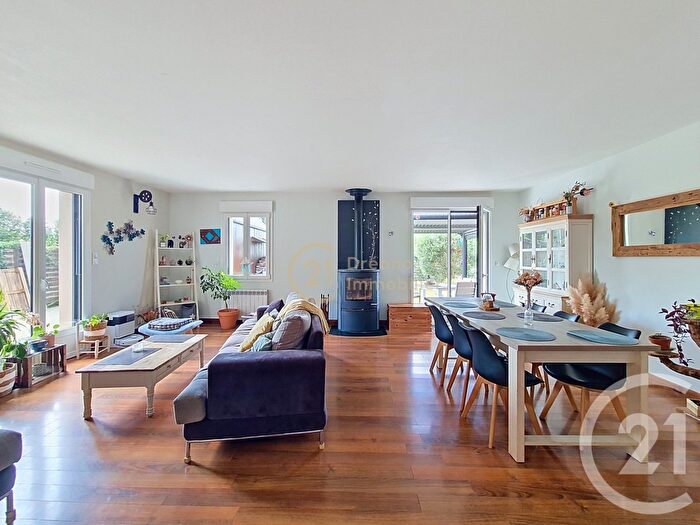 Maison 7 pièces à vendre à Lanrigan