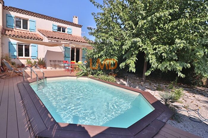 Maison 4 pièces à vendre - Saint-Maximin-la-Sainte-Baume