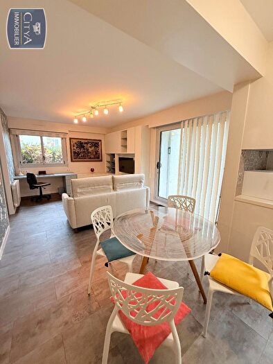 Appartement à vendre - Quimper, Locmaria, Tourelle, Kervir - 2 pièces - 1 chambre