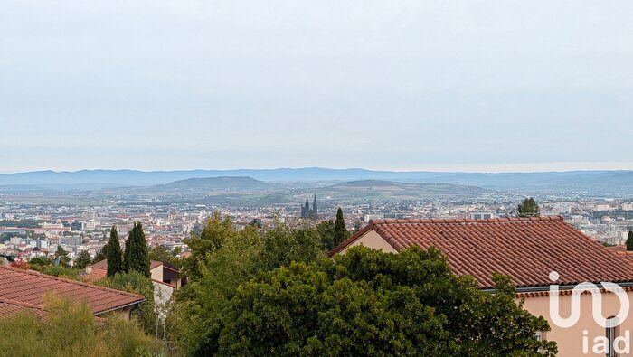 Maison à vendre - Chamalières, Hauteurs de Chamalières, Les Savarounes - 5 pièces - 3 chambres