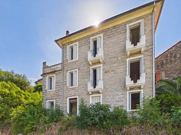 Santa-Maria-Siché : Maison 6 pièces à vendre