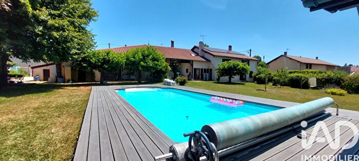 Maison à vendre - Chalamont - 10 pièces - 5 chambres