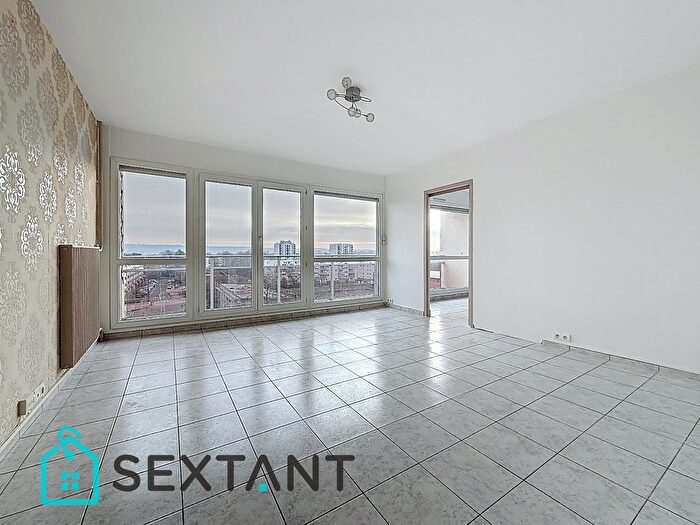 Appartement à vendre - Le Petit-Quevilly, Saint-Julien - 4 pièces - 3 chambres