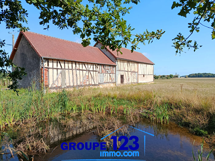 Maison à vendre - Champignelles - 5 pièces - 5 chambres