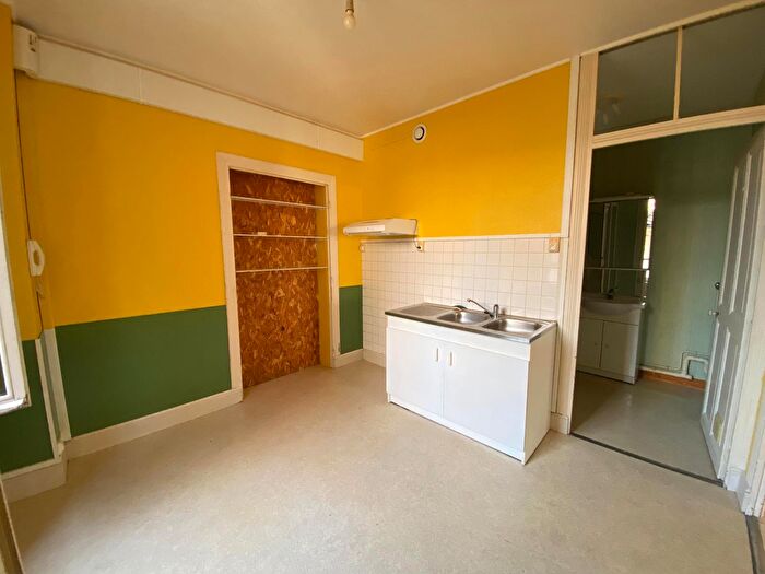 Appartement à louer - Aouste-sur-Sye - 3 pièces - 2 chambres