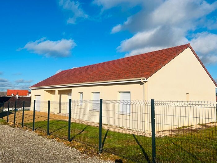 Maison à vendre - Châtellerault, Sud Ouest - 5 pièces - 4 chambres