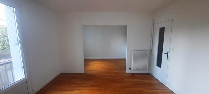 Appartement à louer - Quartiers Ouest, Arsenal, Redon - 4 pièces - 2 chambres