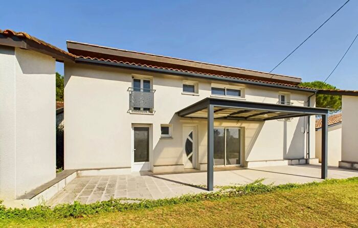 Maison à vendre - Laroque-Timbaut - 15 pièces - 8 chambres