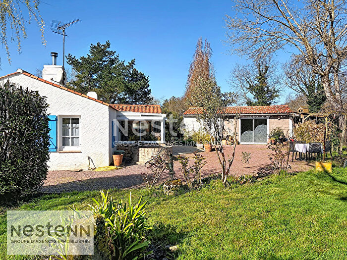 Maison à vendre - Saint-Urbain - 5 pièces - 2 chambres