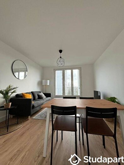 Appartement à louer - Chalâtres, Nantes - 1 pièce - 1 chambre