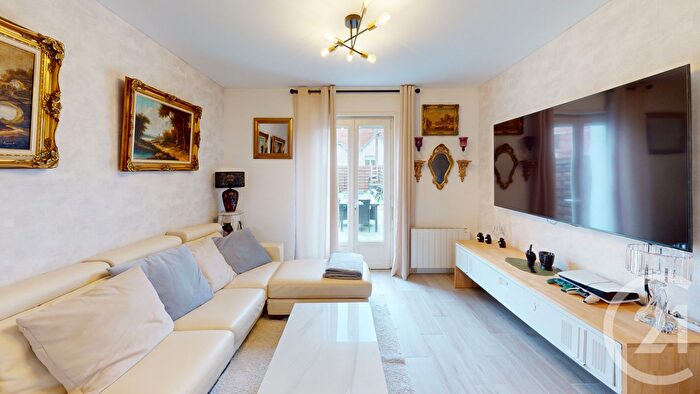 Maison 5 pièces à vendre à Saint-Quentin, Saint-Martin, Oëstres