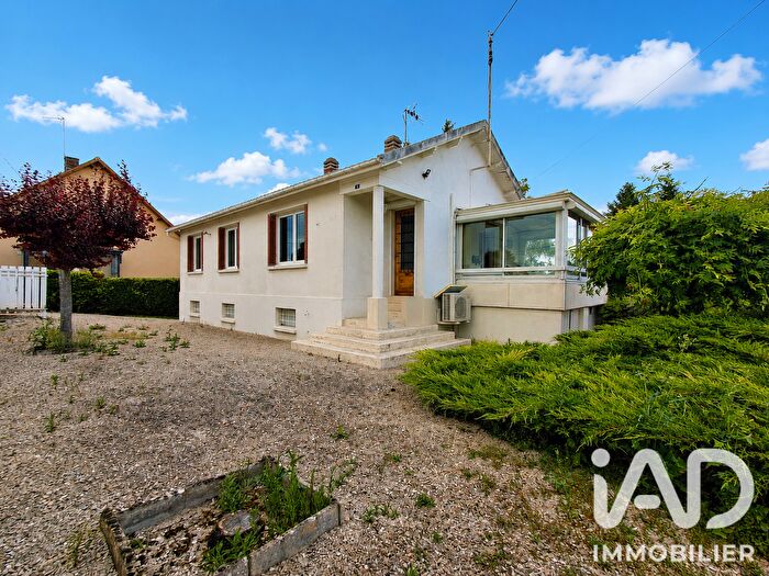 Maizières-la-Grande-Paroisse : Maison 4 pièces à vendre