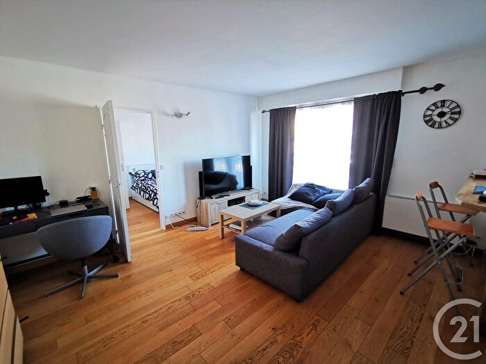 Appartement 2 pièces à louer - Montgeron, Saint-Hubert, Plateau, Chalandray