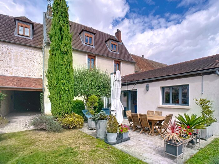 Maison à vendre - Bouconvillers - 8 pièces - 4 chambres