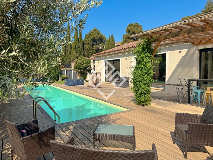 Maison à vendre - Escales - 5 pièces - 4 chambres