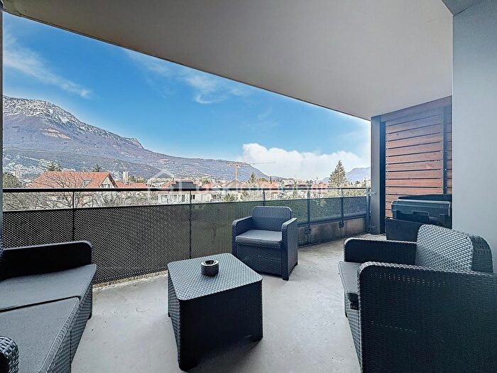 Échirolles, Village, La Commanderie : Appartement 3 pièces à vendre