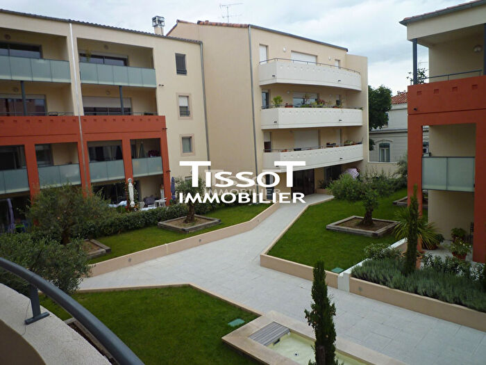 Appartement 2 pièces à louer - Nîmes, Carmes