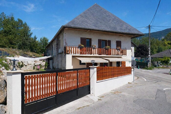 Maison à vendre - Saint-Ours - 4 pièces - 3 chambres