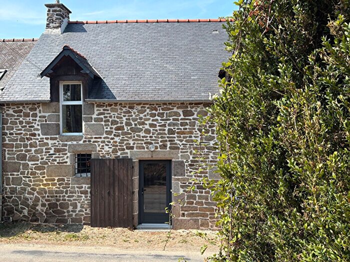 Maison 3 pièces à Bonnemain, à vendre