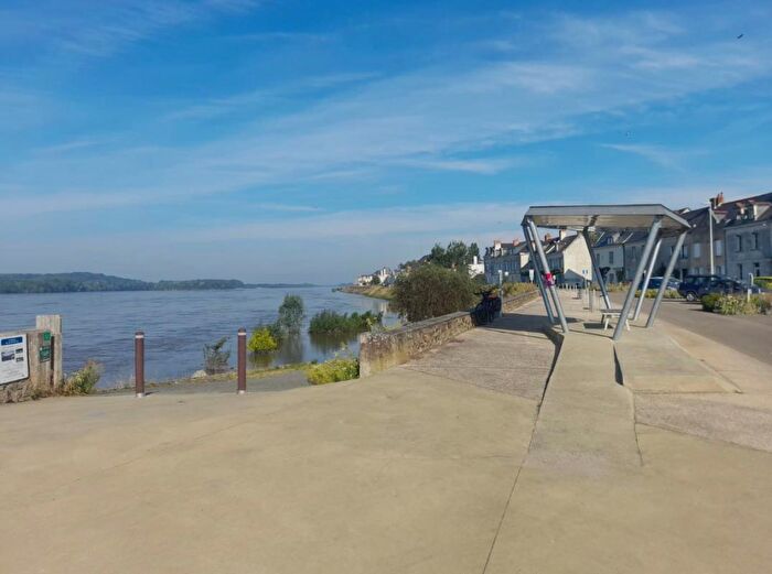 Maison à vendre - Saint-Mathurin-sur-Loire - 5 pièces - 3 chambres