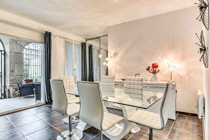 Appartement à vendre - Narbonne, Cité - 4 pièces - 2 chambres