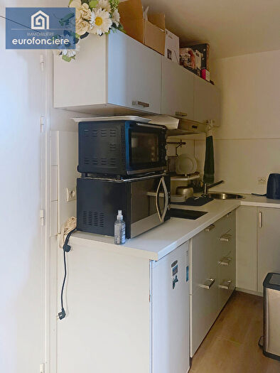 Appartement à louer - Troyes, Chartreux - 1 pièce